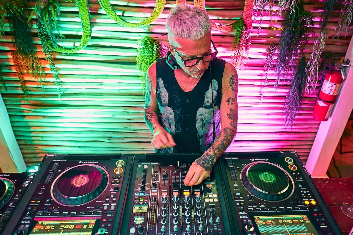 MoBlack e MoBlack Records, i primi dieci anni di un artista e di una label decisivi. - Italiani News