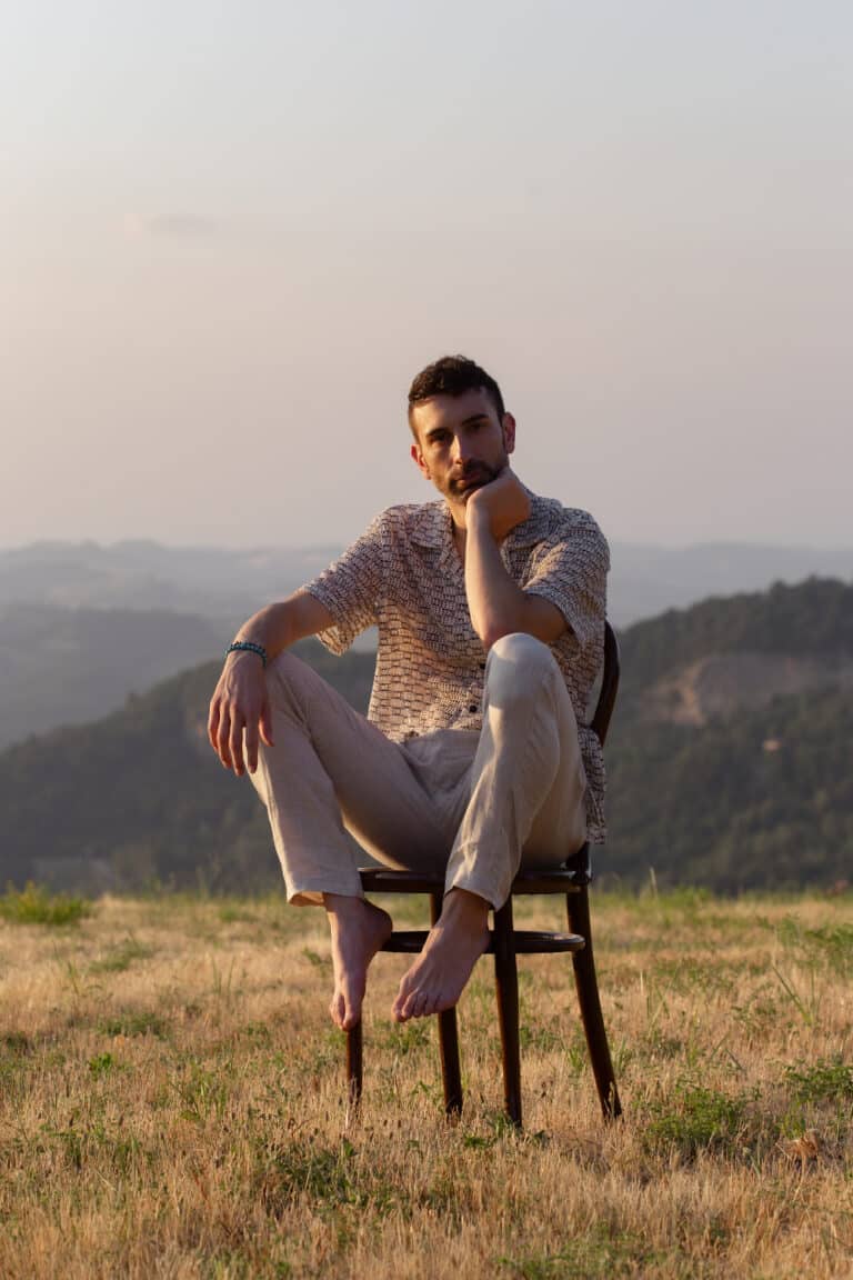 Andrea Vanzo: Scopri il suo Viaggio Artistico - Italiani News